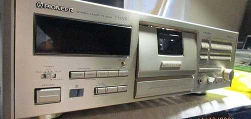 Pioneer T-1100s + PDU (1995)