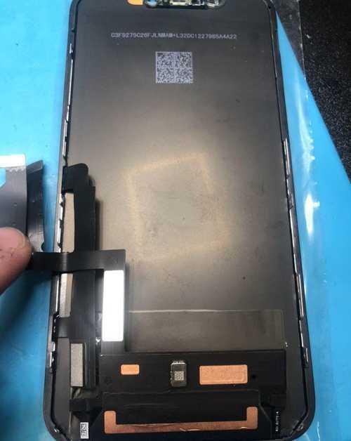 Дисплей iPhone XR
