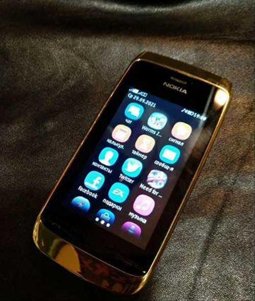 Телефон Nokia Asha 308 Gold