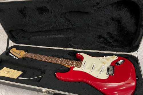 Электрогитара Fender Stratocaster (1987 год, США)