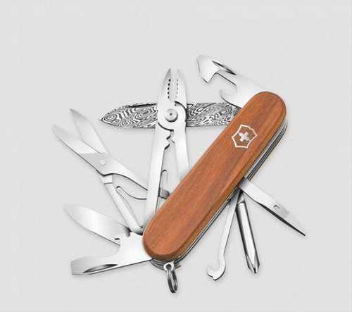 Нож Victorinox Deluxe Tinker Damast 1.4721.J18