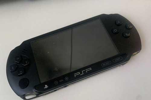 Портативная приставка Sony PSP E-1004