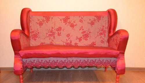 Изящный диванчик для стильного интерьера