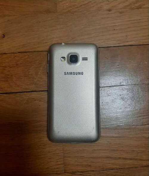 Телефон Samsung Galaxy J1mini