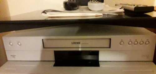 Видеомагнитофон Loewe Германия новый