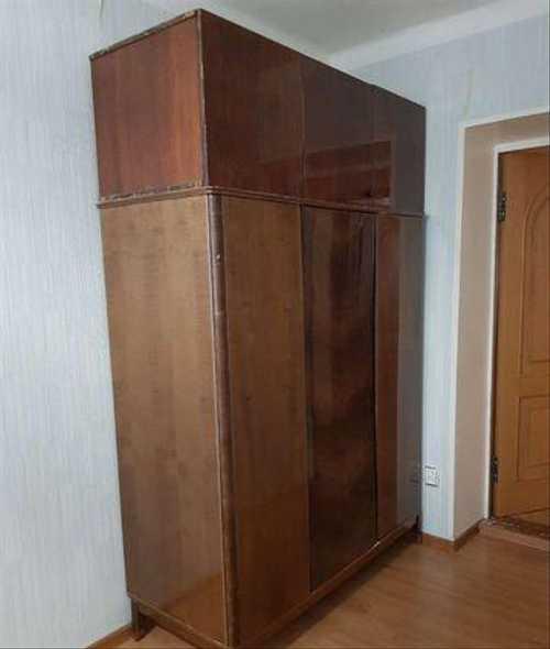 Шкаф деревянный бу
