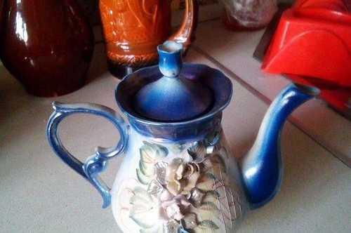 Хрустальные вазы, кувшины,сервиз, чайные чашки