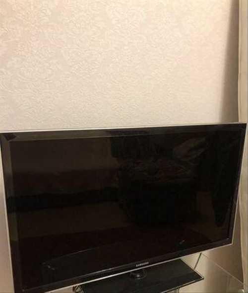 Телевизор Samsung 40 (101 см)