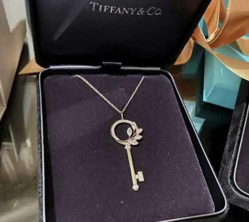 Золотое колье Tiffany 0.7 ct 6.5 гр