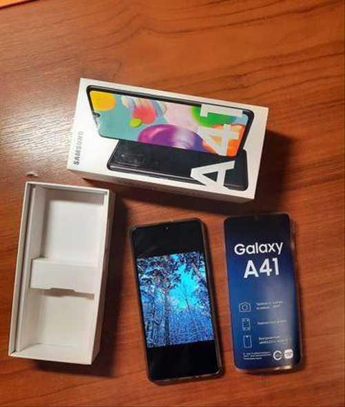 Смартфон Samsung Galaxy A41 4/64