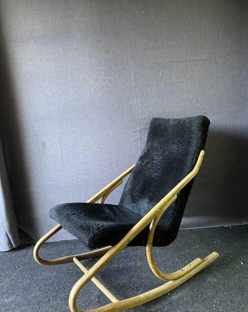 Винтажные кресло-качалка