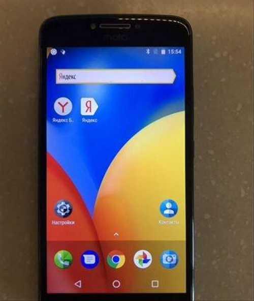 Телефон Moto E4 Plus