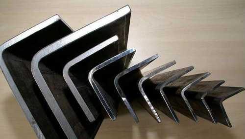 Уголок № 160х100х10