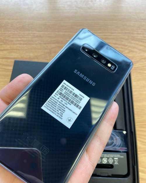 Новый телефон SAMSUNG S10Plus 128 Gb