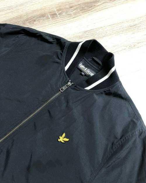 Бомбер Lyle & Scott