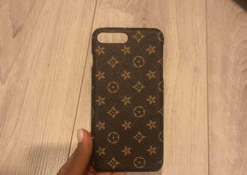 Чехол на iPhone 7+/8 новый LV