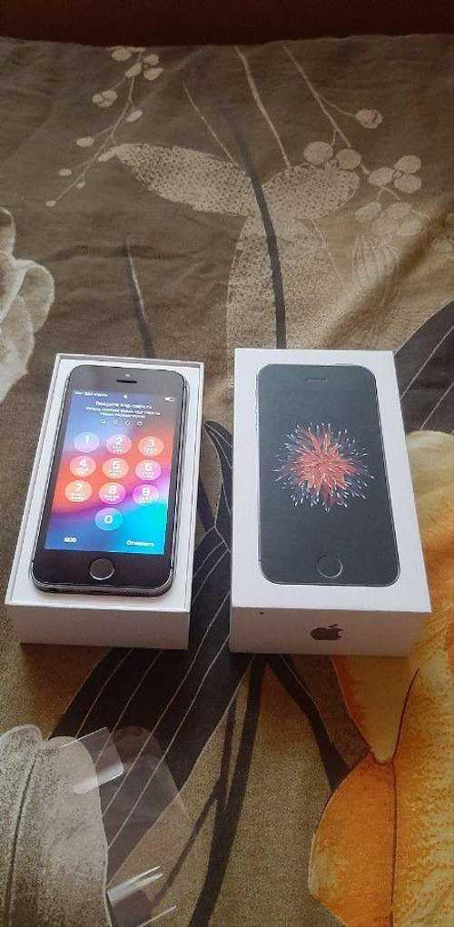 iPhone SE 64GB