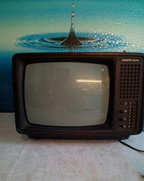 Телевизор юность СССР
