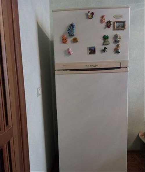 Холодильник Daewoo FR-351