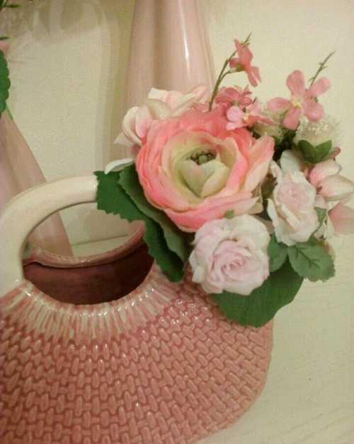 Соврменные вазы для цветов