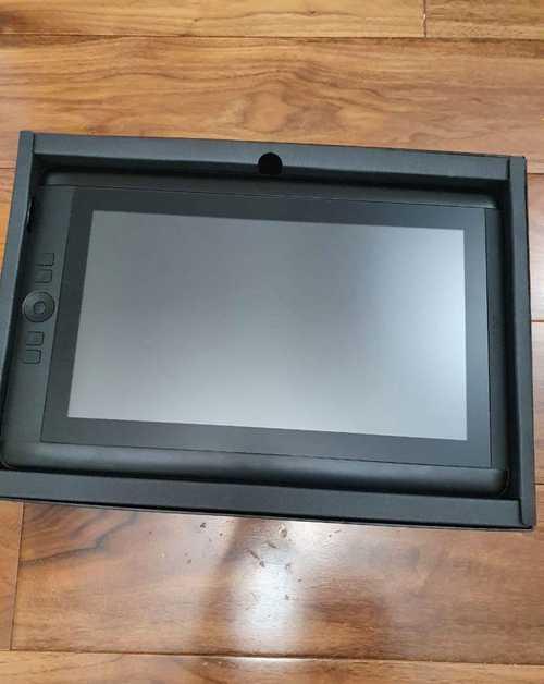 Продам планшет wacom cintiq 13 HD Creative Pen Dis