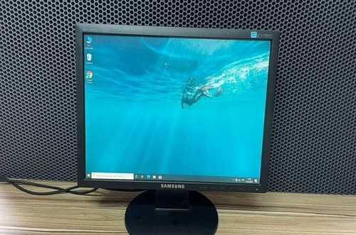 17" дюймов Samsung 743N Black (1024x1280)(VGA) б/у