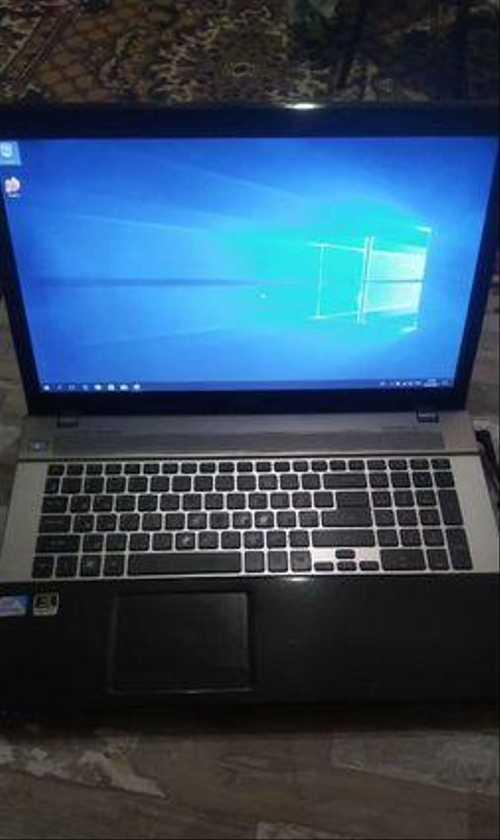 Ноутбук Acer 17" 2.3GHz x2 4GB