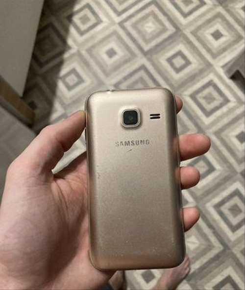 Телефон Samsung galaxy j1mini