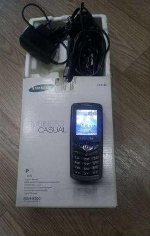 Телефон samsung SGH-E200