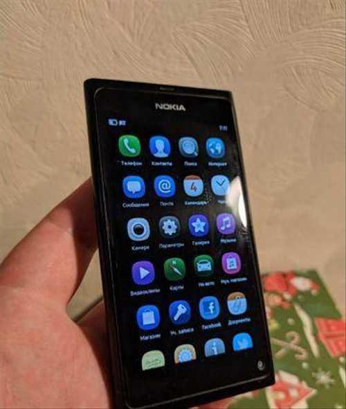 Смартфон Nokia N9 черный