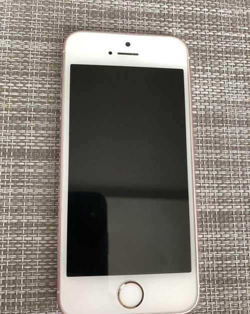 Телефон iPhone 5se 64 gb