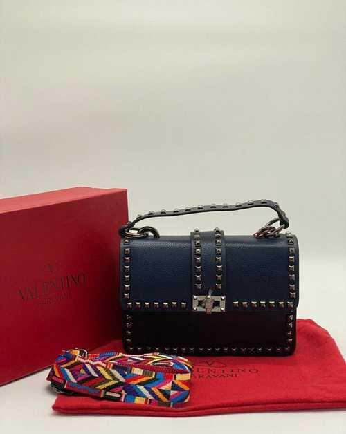 Клатч Valentino Rockstud c серебрянными шипами