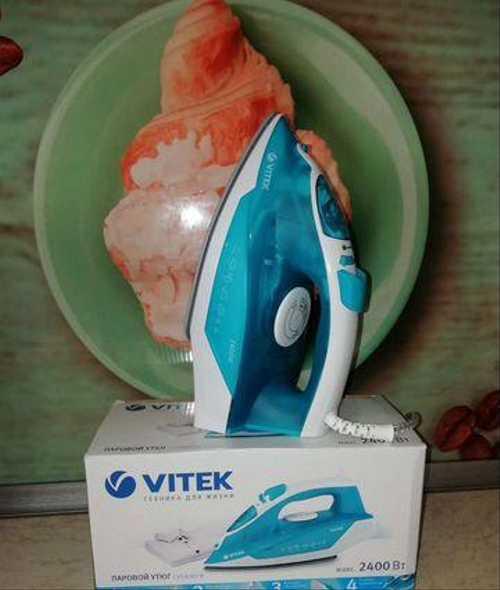Утюг Vitek VT-8307 B