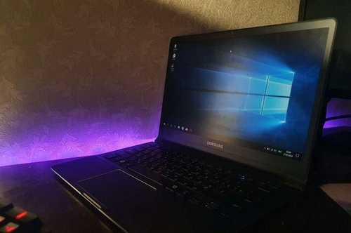 Ноутбук samsung np900x3c