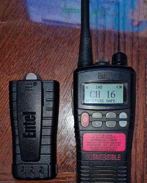 Entel HT544 (marine VHF)