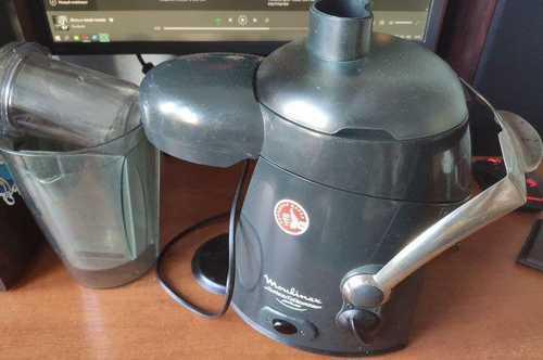 Соковыжималка Moulinex Juice Master Plus
