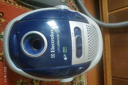 Пылесос Electrolux Ultrasilencer ZUS3365