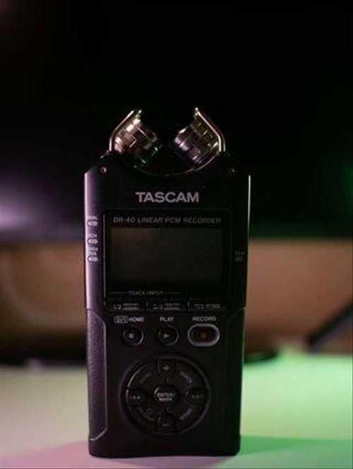 Рекордер tascam dr 40