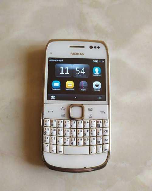 Телефон Nokia E6