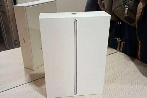 Коробка iPad Wi-Fi+Celluar 32 гб