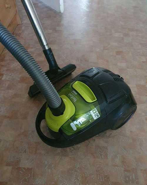 Пылесос Tefal безмешковый