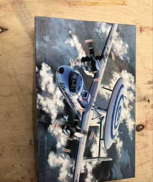 Сборная модель самолета1:72 Grumman E2C hawkeye sc