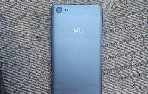 Телефон Micromax Q4251