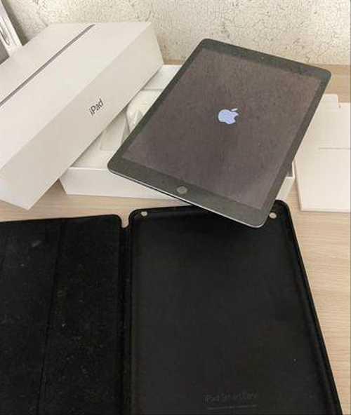 iPad a2270 32 gb wifi apple