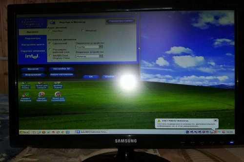 Монитор Samsung S19D300NY