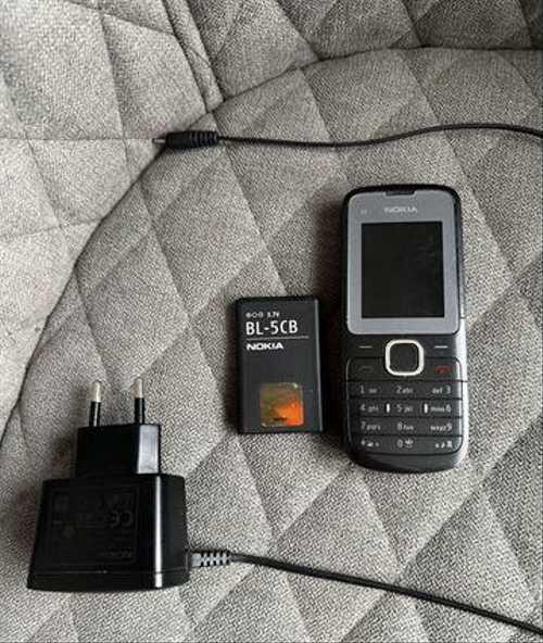 Оригинальный телефон Nokia C1-01 б/у