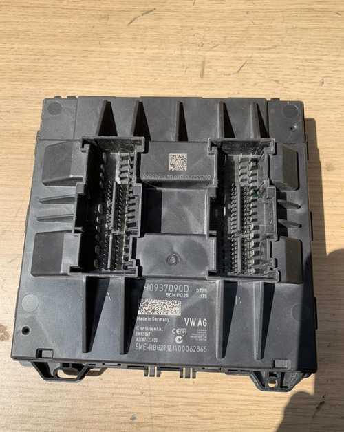 Блок всм Volkswagen T5; 7H0937090D