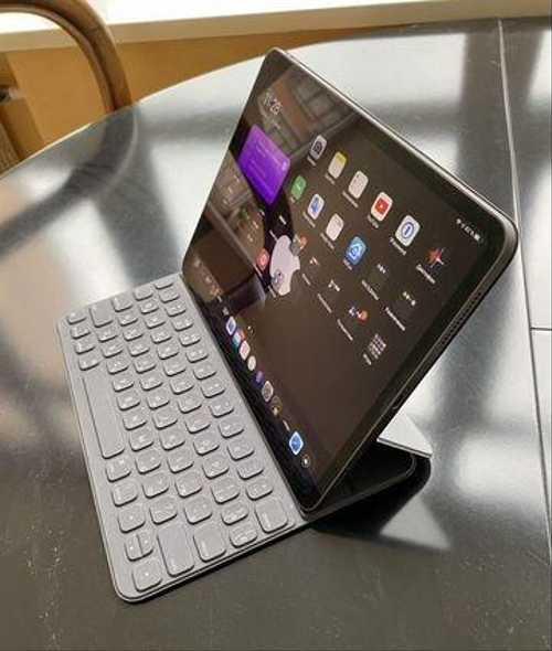 iPad Pro 11 256Gb wifi 2018 с чехлом
