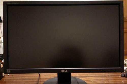 Монитор LG E2411T матовый 24", VGA, DVI, 1920x1080
