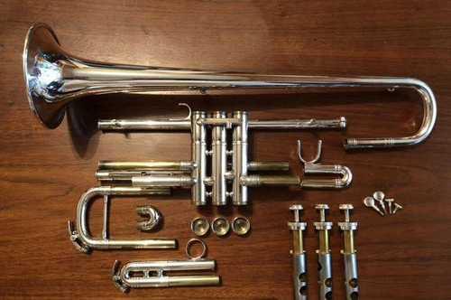 Авито труба. Bach Trumpet model 37. Bach Stradivarius 37. Корнет Getzen 300. Труба Bach Stradivarius.